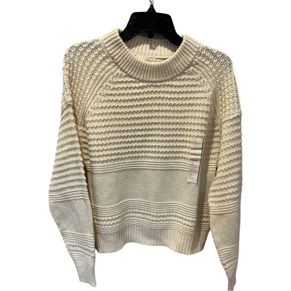 Universal Thread | Sweaters | Nwt Cream Cable Knit Pullover Sweater By ...